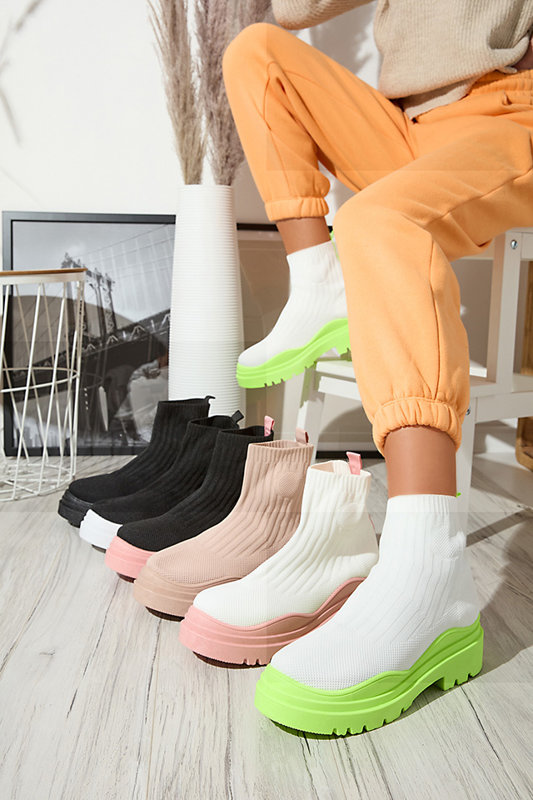 Moteriški aulinukai storesniu padu juodos ir rožinės spalvos Korlic ...